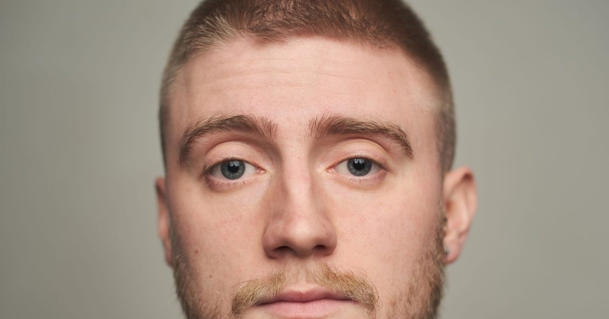 Ross Thompson - Icon Actors | PHA